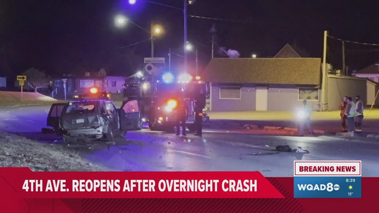 Moline police: Teen ejected in rollover crash, two others flee on foot