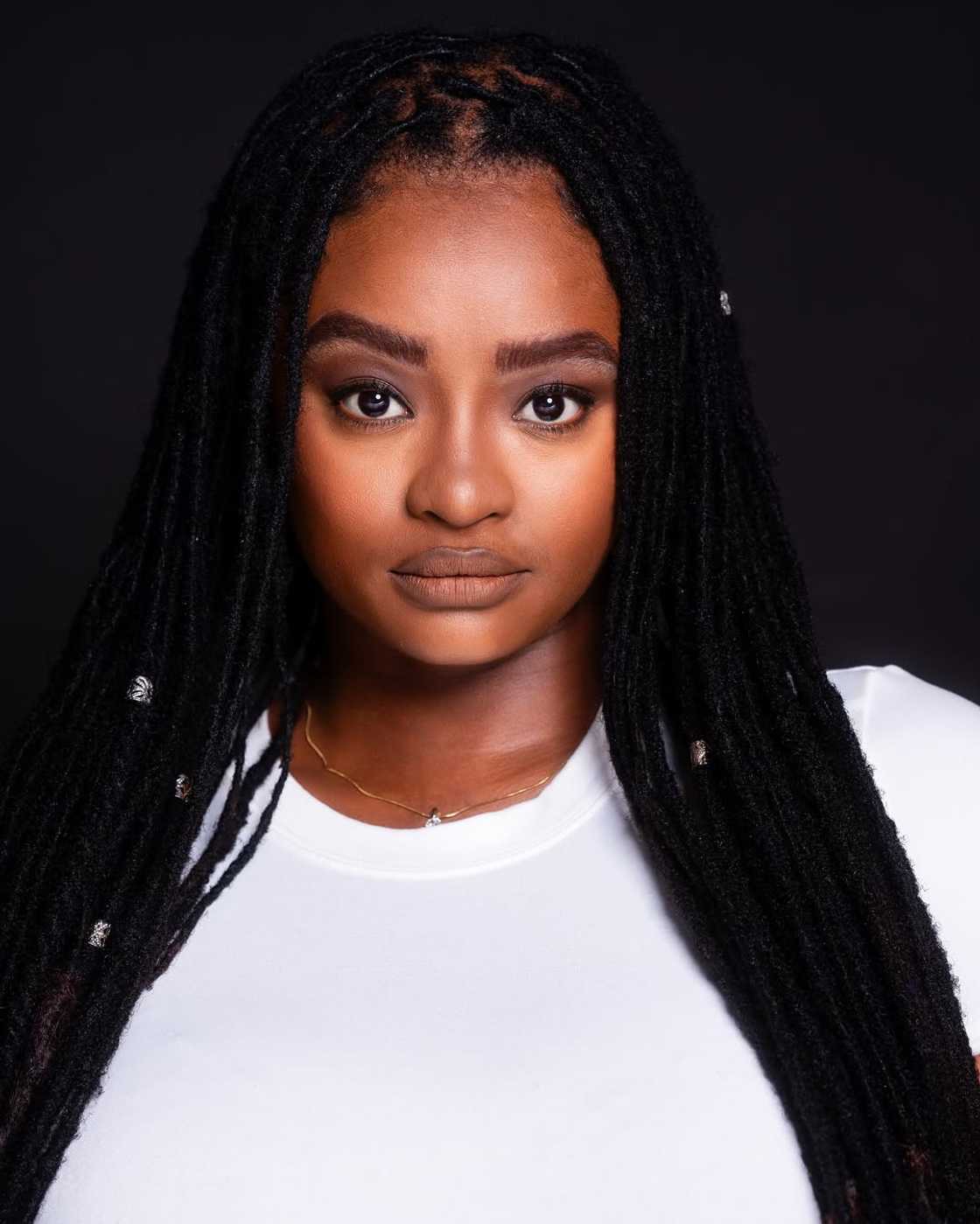 Sol Phenduka weighs in on Samkelo Ndlovu’s appearance in latest photo ...