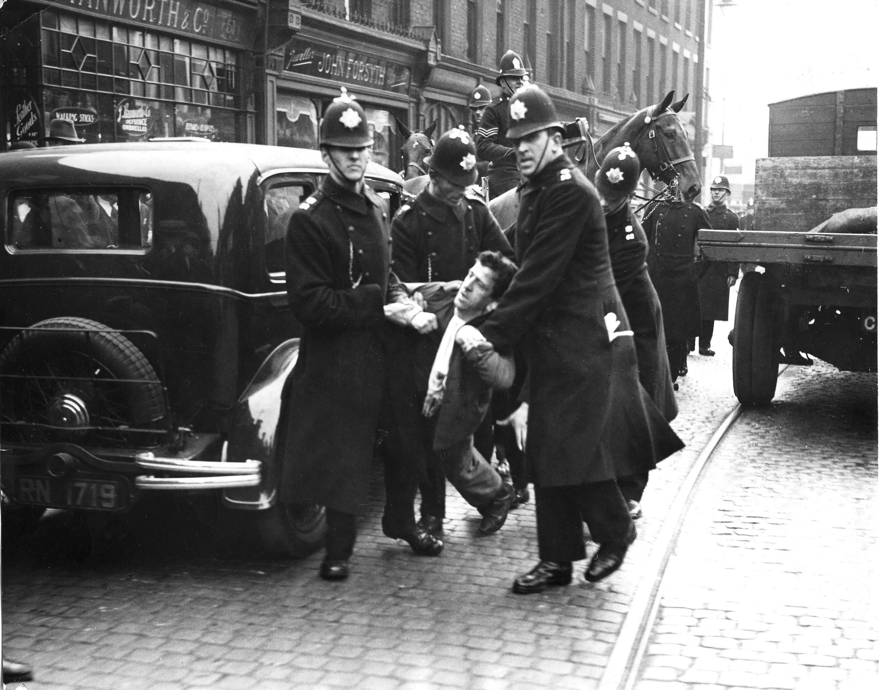 11 evocative pictures of Preston that show exactly what it was like in 1933