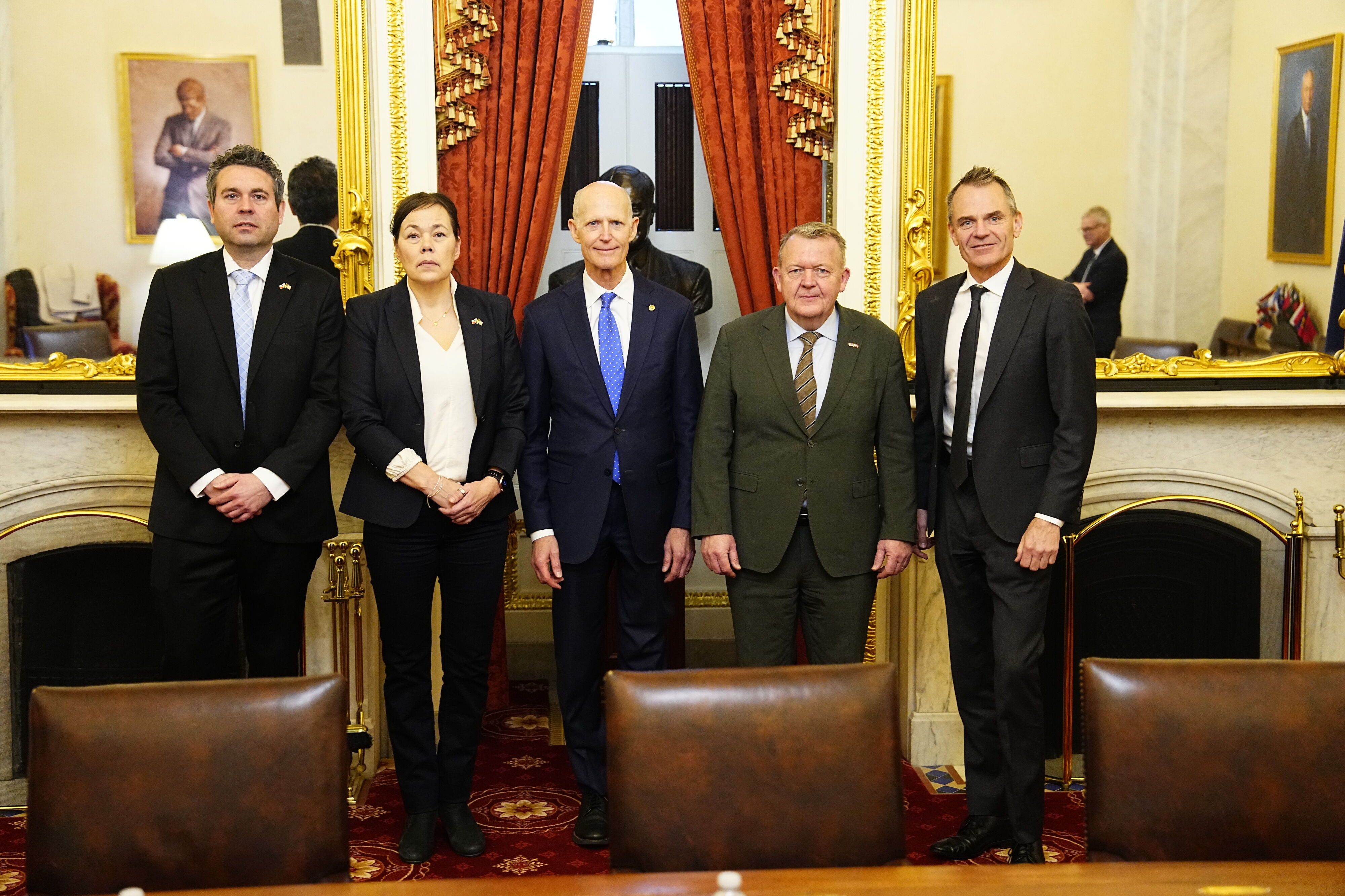 Amerikanske politikere skal mødes med Mette Frederiksen om Grønland