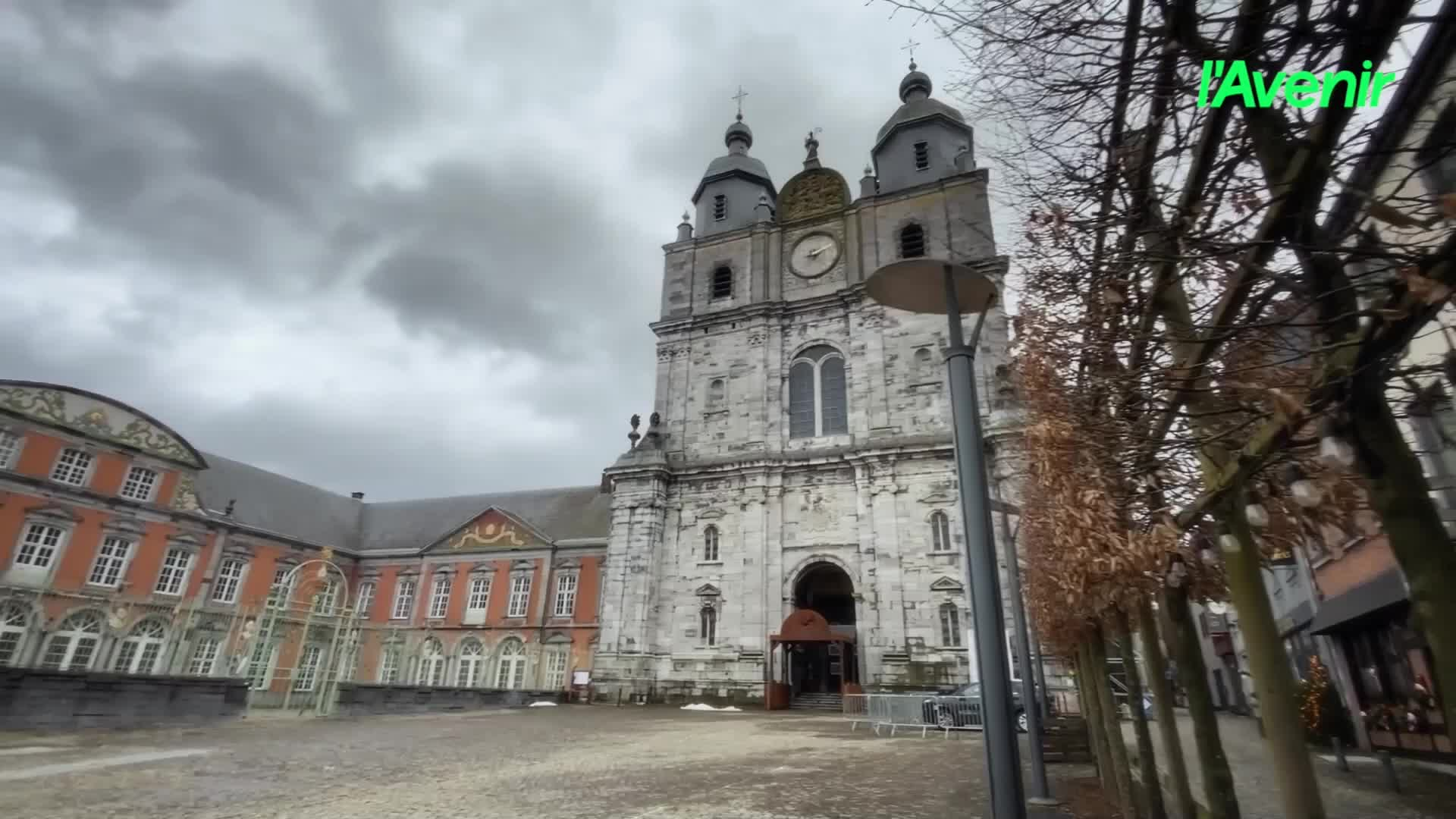 David Bowie, Gorbatchev, Muhammad Ali et bien d'autres réincarnés dans ...