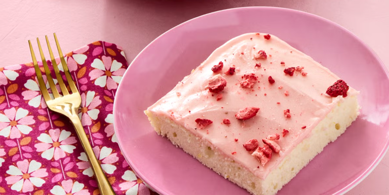These pretty pink desserts make for the sweetest Valentine's Day treats