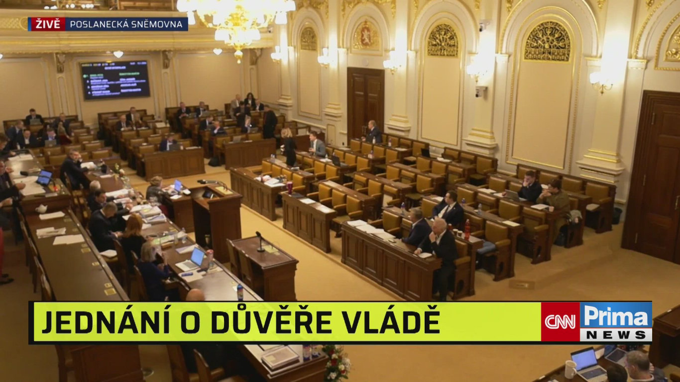 Reportérka CNN Prima NEWS popsala čtvrteční situaci ve Sněmovně