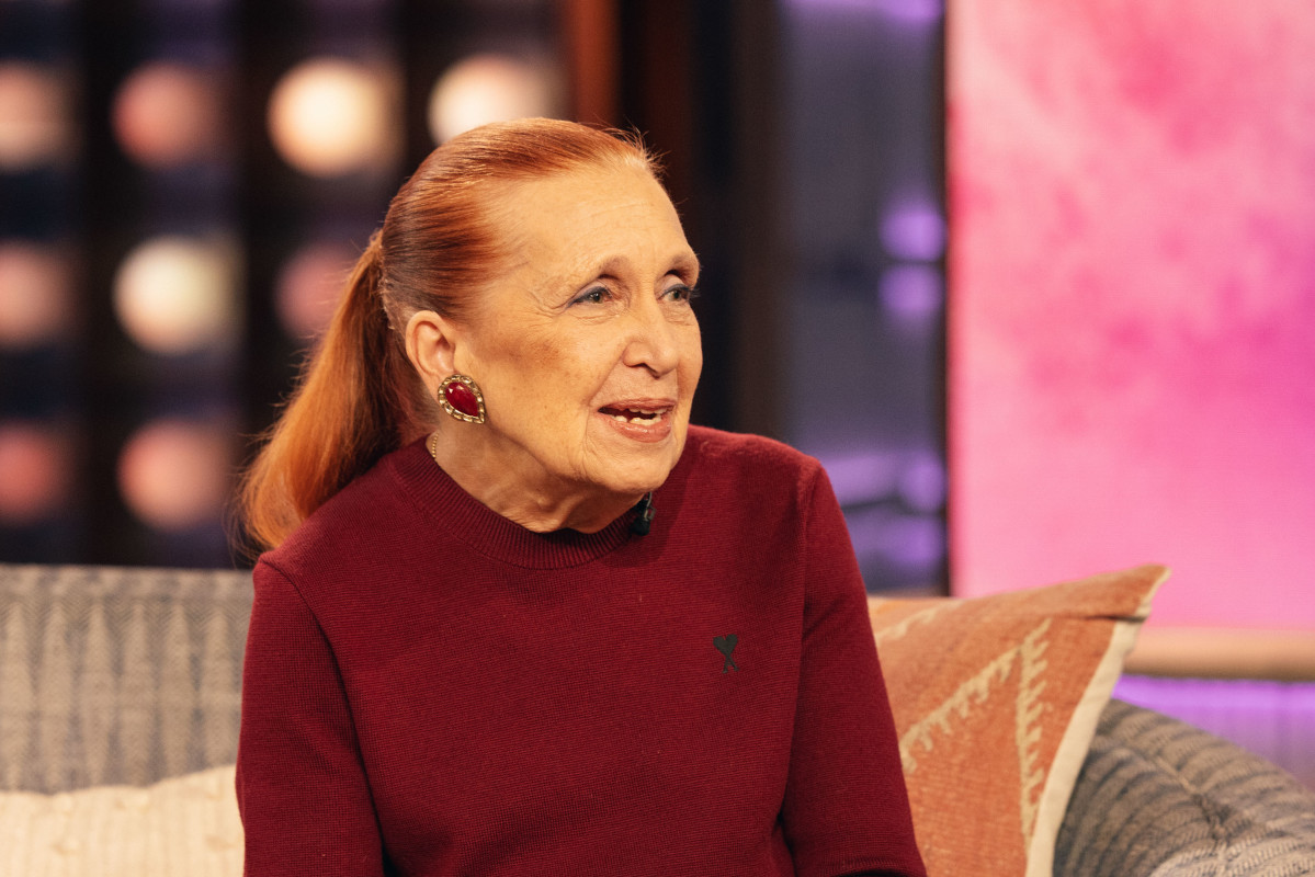 Author Danielle Steel entices brave fans to read her newest book: 'It's ...