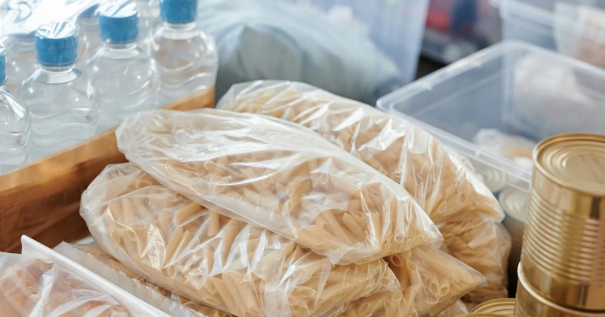 New study: Food banks divert a whopping 1.8 million metric tons of ...