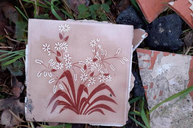 Flowers could catch perpetrators of illegal rubbish dump in Oxfordshire