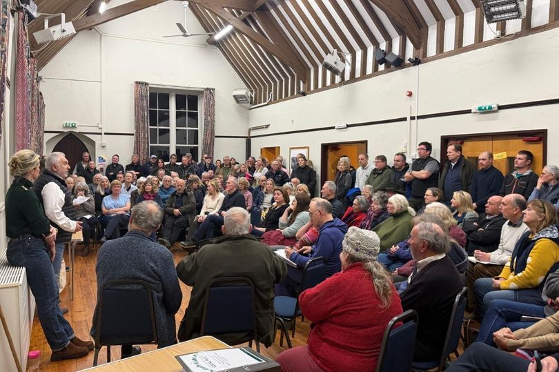 New A417 3,000-home town idea sparks serious concerns as 160-strong ...