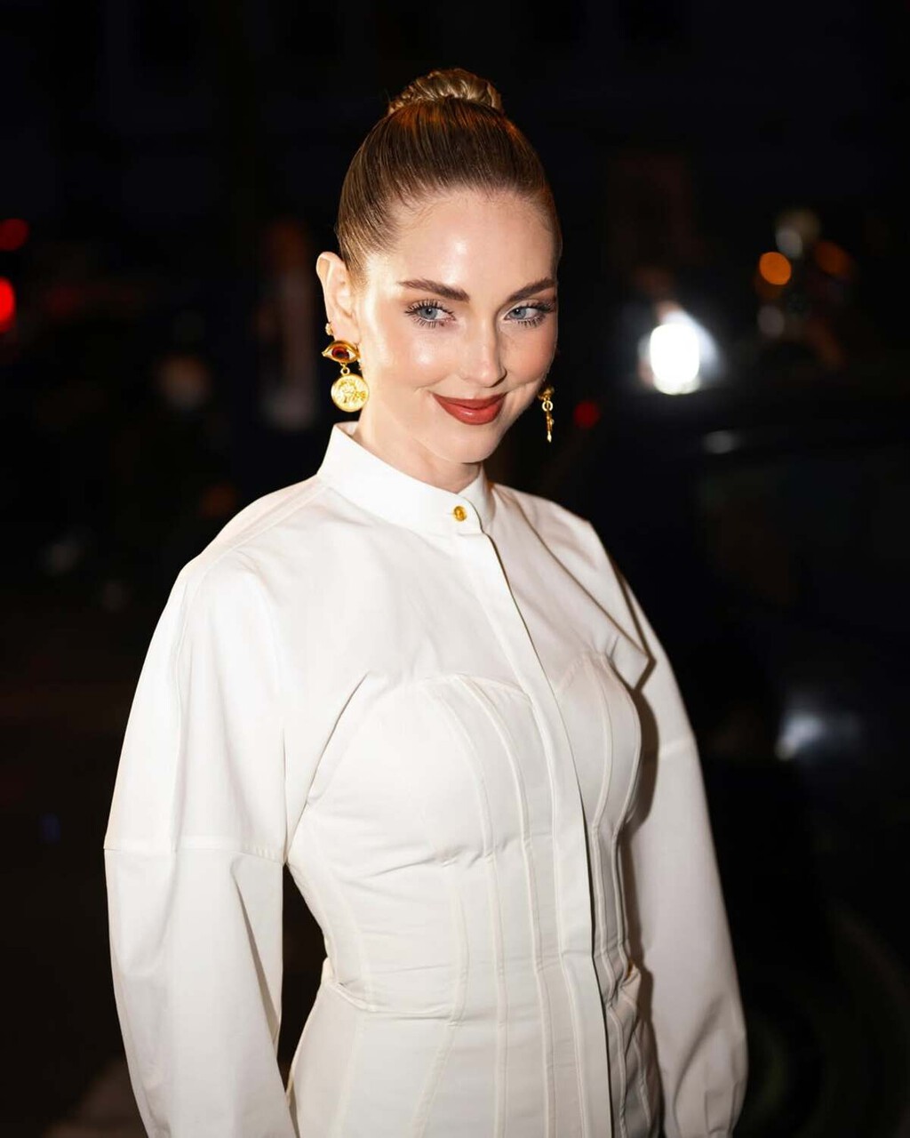 Este 2026 vuelve el cuello Mao y esta es nuestra selección de tops y ...