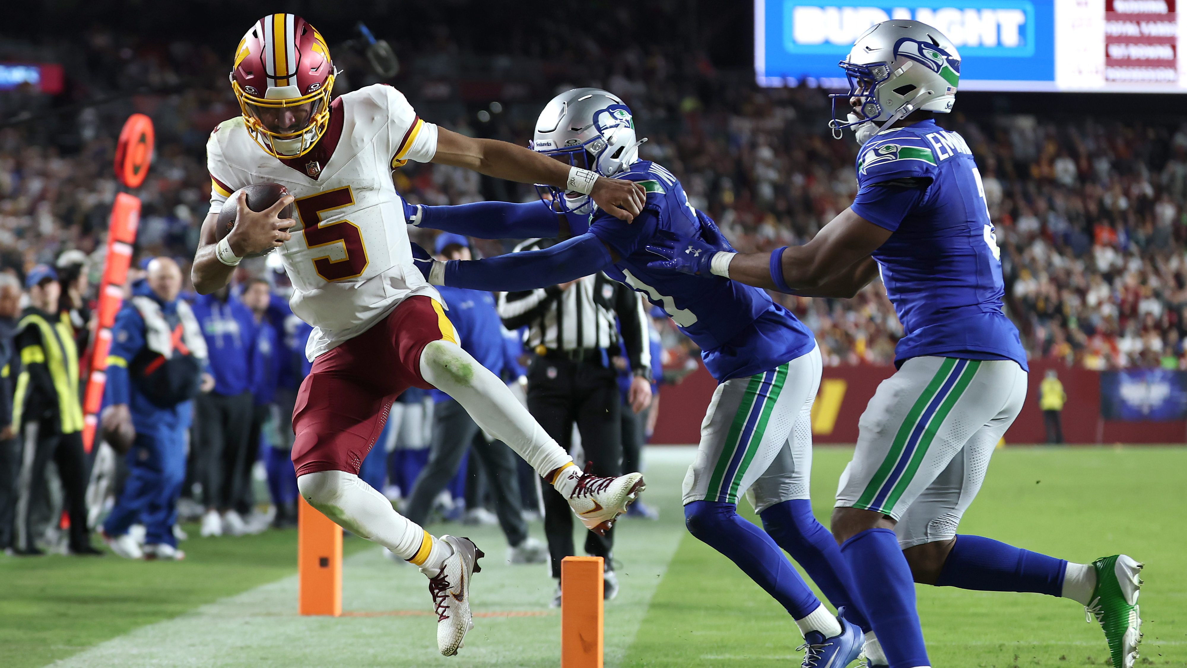 Commanders add son of legendary QB to coaching staff