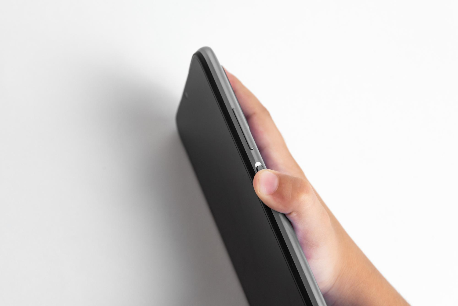 Sácale partido al botón lateral de tu móvil con estos ajustes