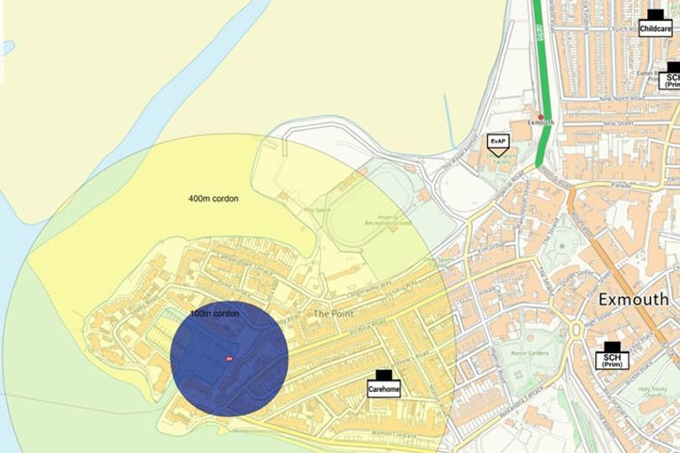 People are still inside Exmouth bomb evacuation zone