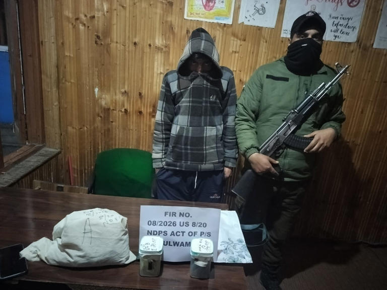 Police nab drug peddler in Pulwama, contraband substance recovered