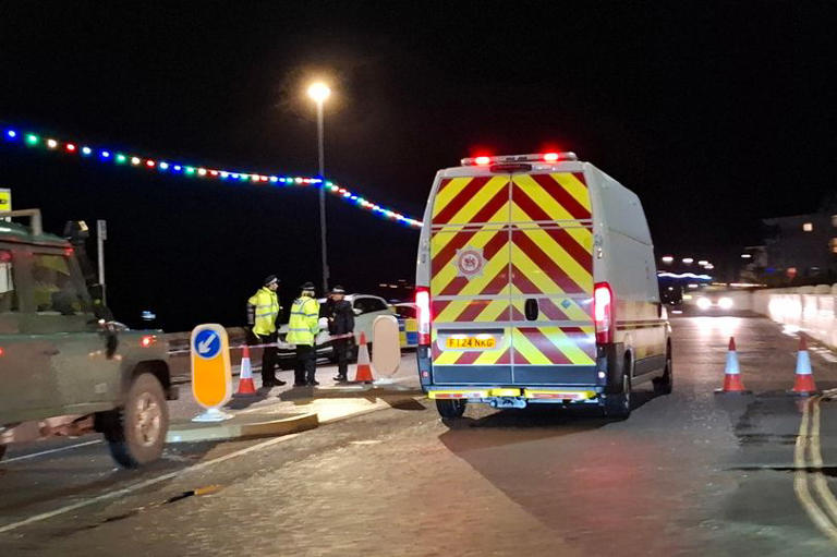 Exmouth WW2 bomb delays removal of smaller device found in Plymouth