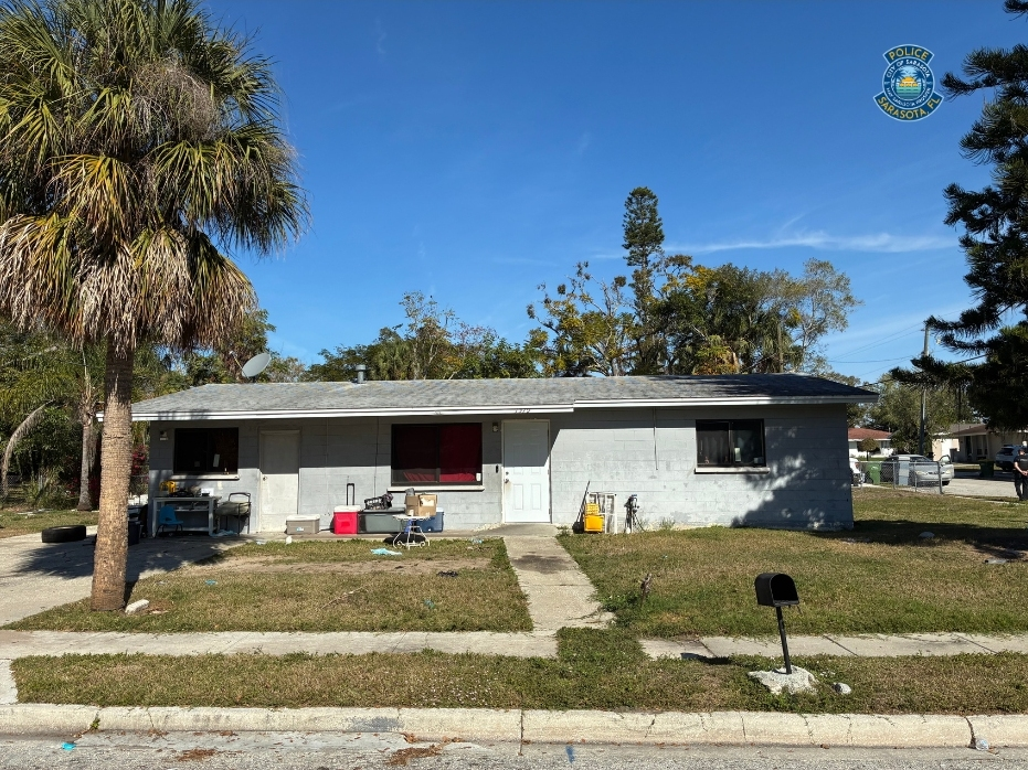 3 arrested on gun, drug charges in raid at Sarasota home: Police