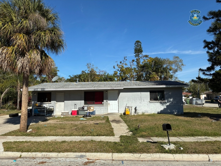 3 arrested on gun, drug charges in raid at Sarasota home: Police