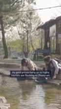 China's old mining towns lure tourists with gold rush