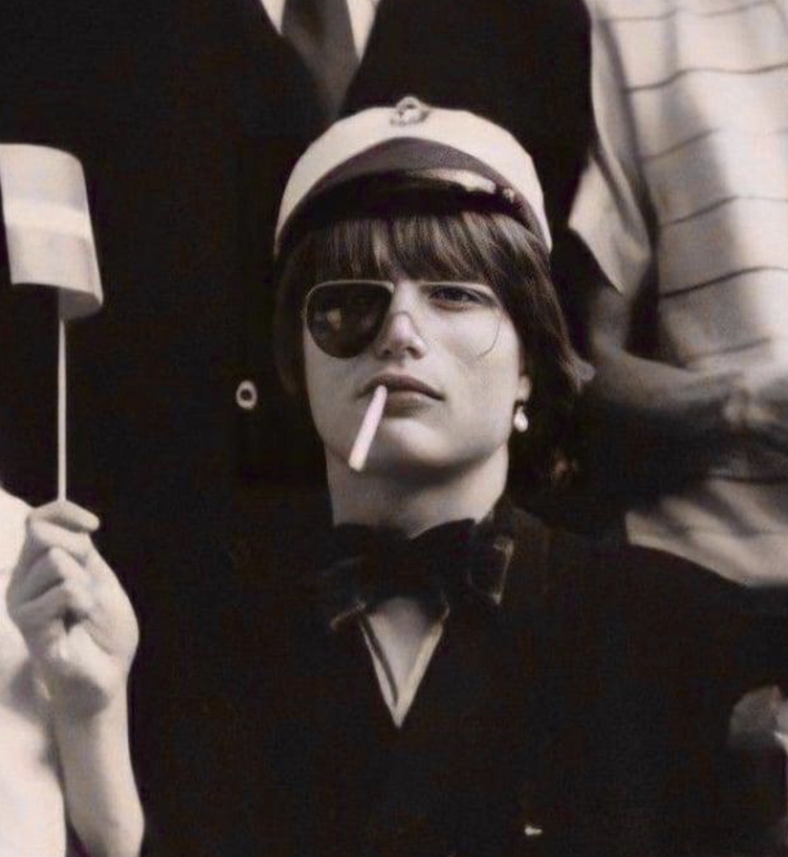 20 photos of peak high school life from the 1980s