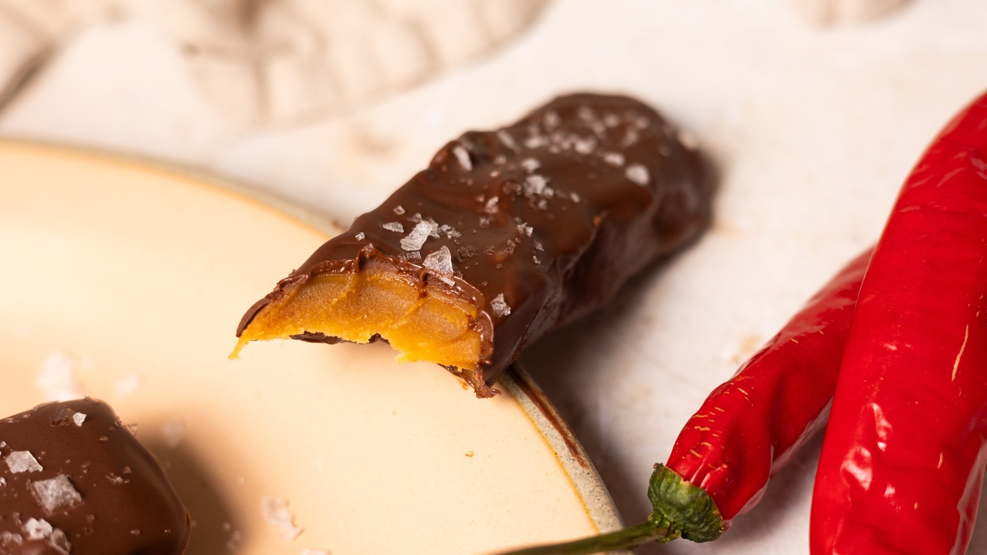 Brown butter and chile-stuffed chocolate bars recipe