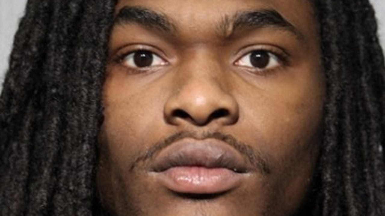 Chicago man arrested minutes after shooting woman in mouth