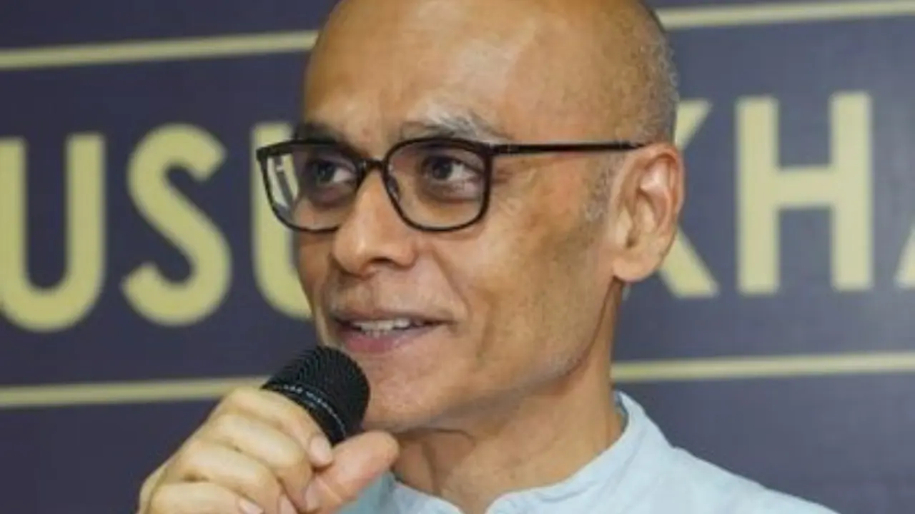 Citizens frustrated due to no VVPATs, home voting: Congress' Zakaria