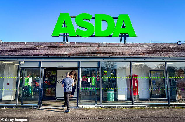 Asda suffers debt selloff as Christmas sales slump unnerves investors