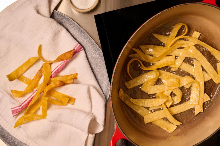 Tortilla soup gets a green, refreshing boost from salsa verde