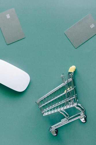 Still using old earphones? These Myntra deals are the upgrade you've ...