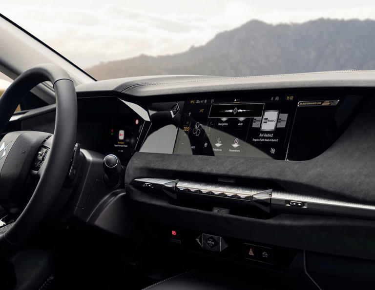 La DS Performance Line arriva in Italia, porte aperte 17-18 e 24-25 gennaio