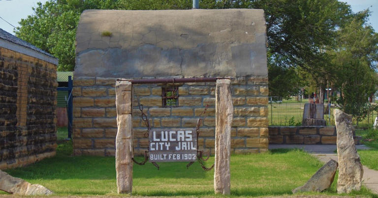 5 small towns in Kansas so dreamy, you'll swear you've seen them on TV