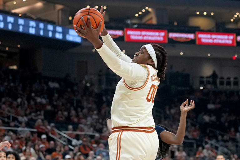 All the factors that will swing another high-stakes Texas-South ...