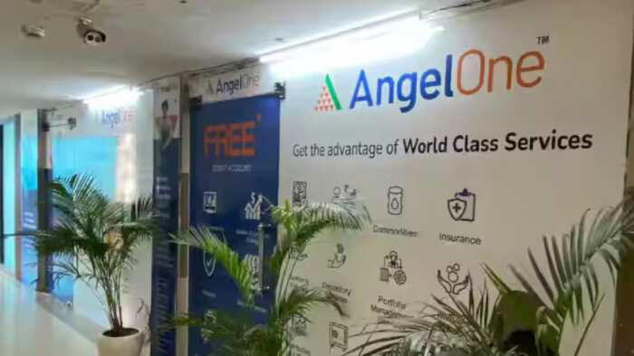 Angel One Q3FY26: Revenue rises 5.76% YoY; profit declines 4.55%