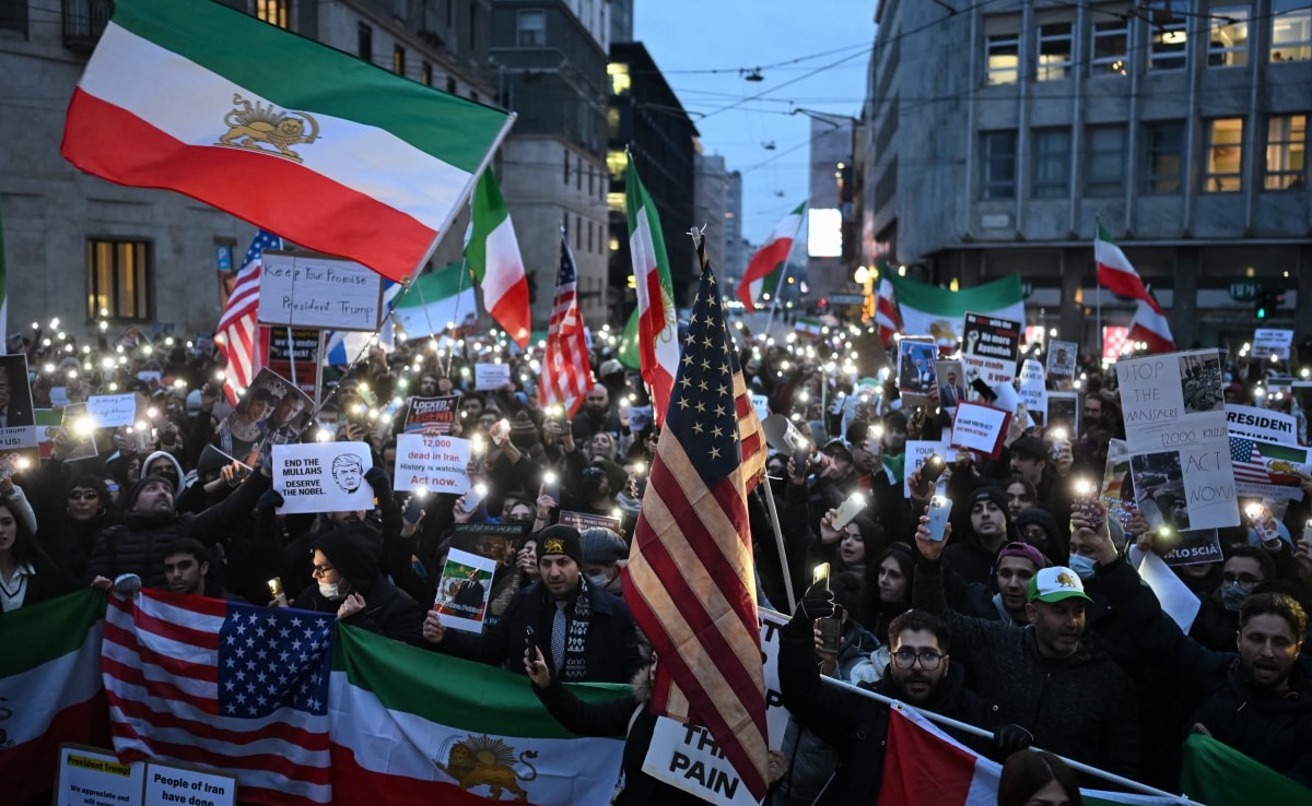 India to bring back citizens stranded in Iran, first flight tomorrow