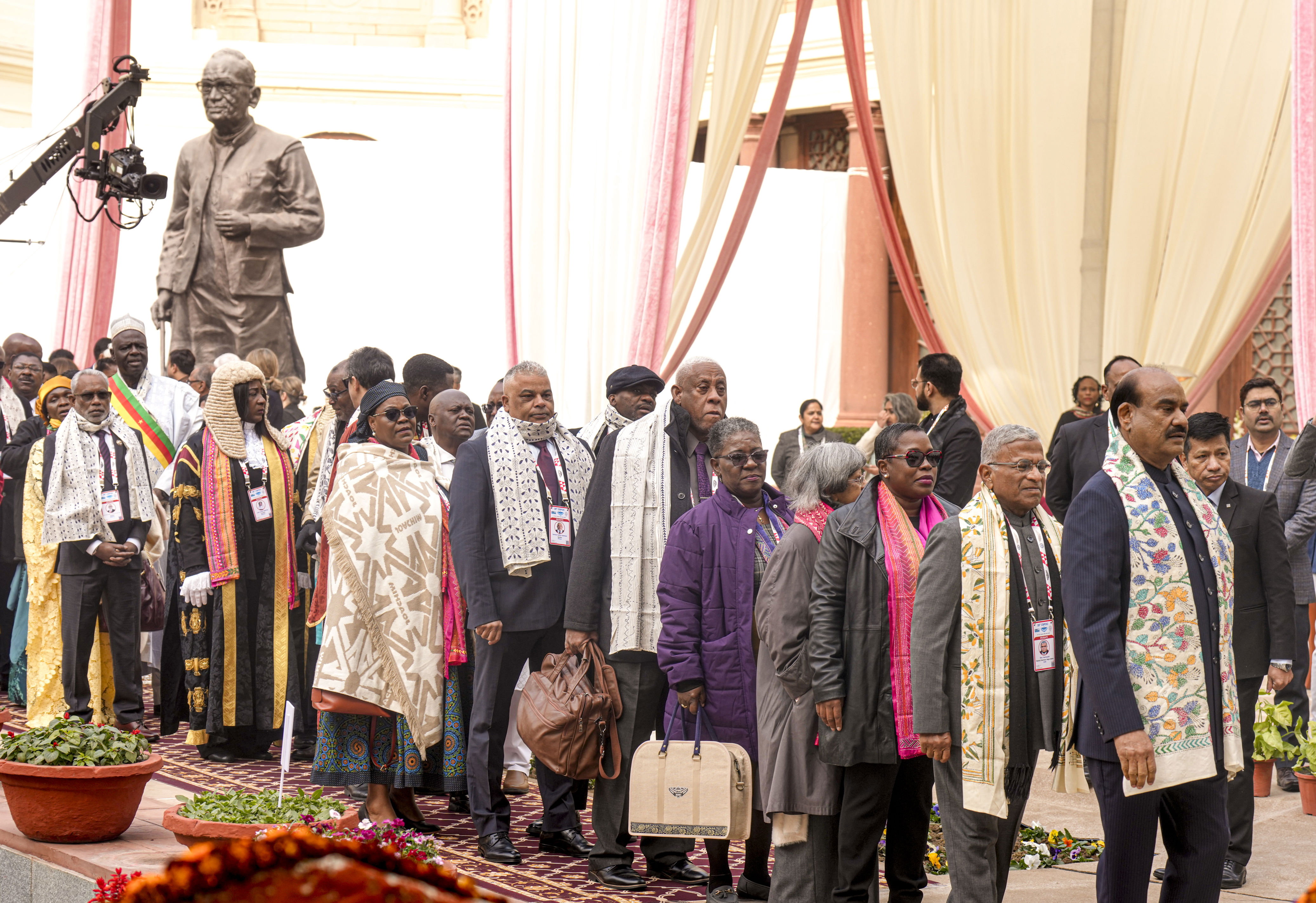 Institutional knowledge of humans central to developing accountable AI ...