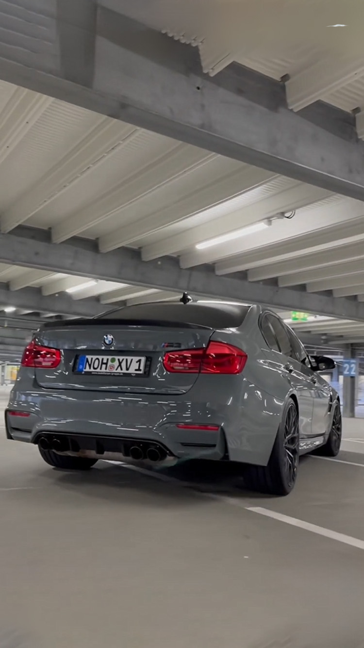 Caught this M3 rolling by