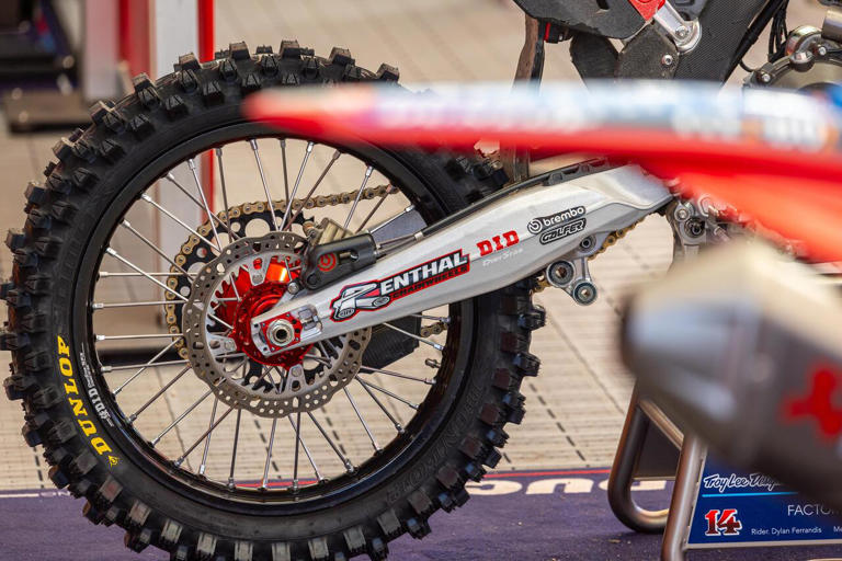 Galfer debutta nell'AMA Supercross 2026 ad Anaheim con Ducati e Troy ...