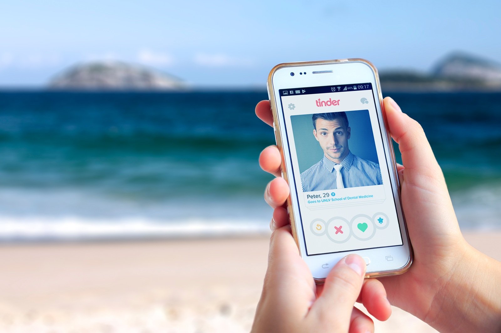 Municipales x Tinder : « Rencontrez les candidats les plus chauds de ...