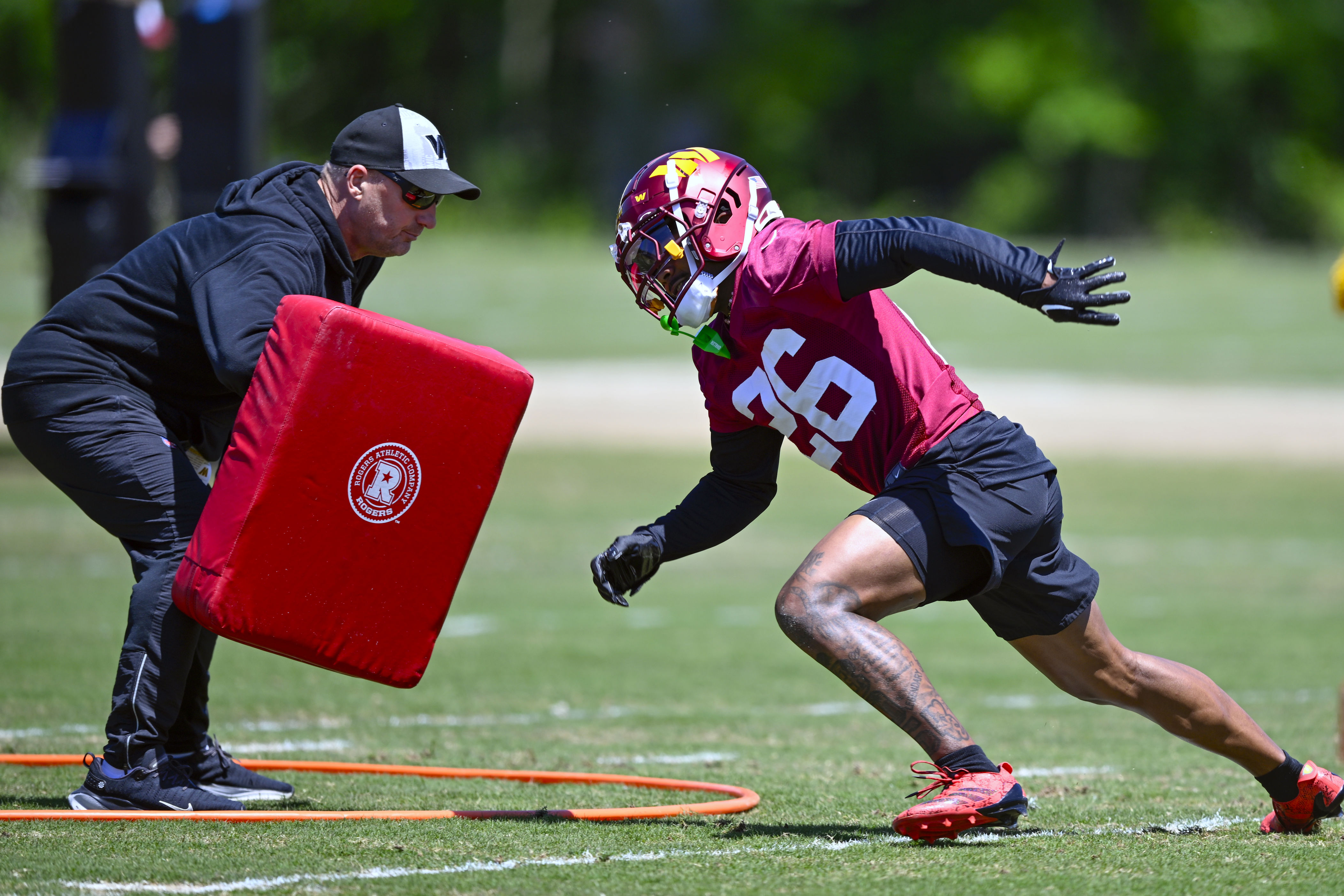 DC Defenders draft Gabe Taylor, brother of Redskins legend Sean Taylor