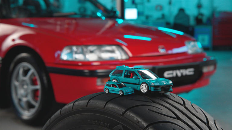 Hot Wheels Brick Shop adds Honda legends to self-build model range