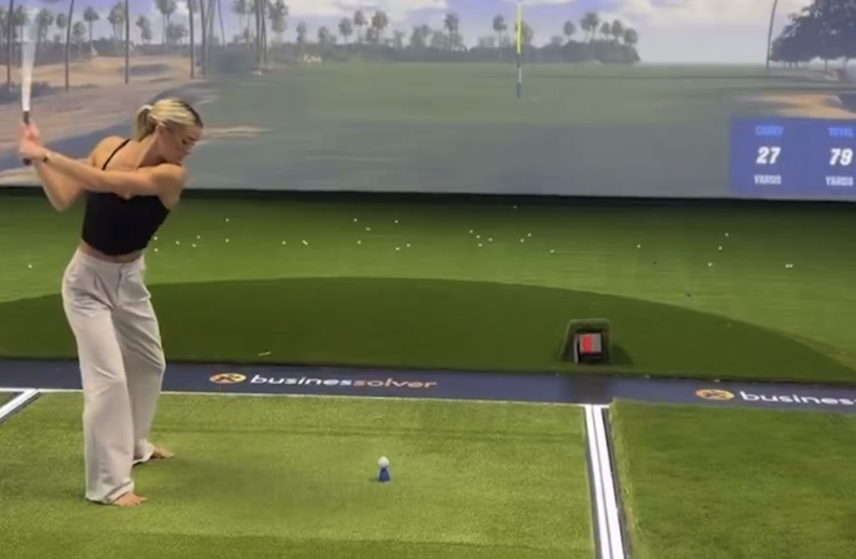 Vide Of Olivia Dunne's Golf Swing Sparks A Ton Of Reactions