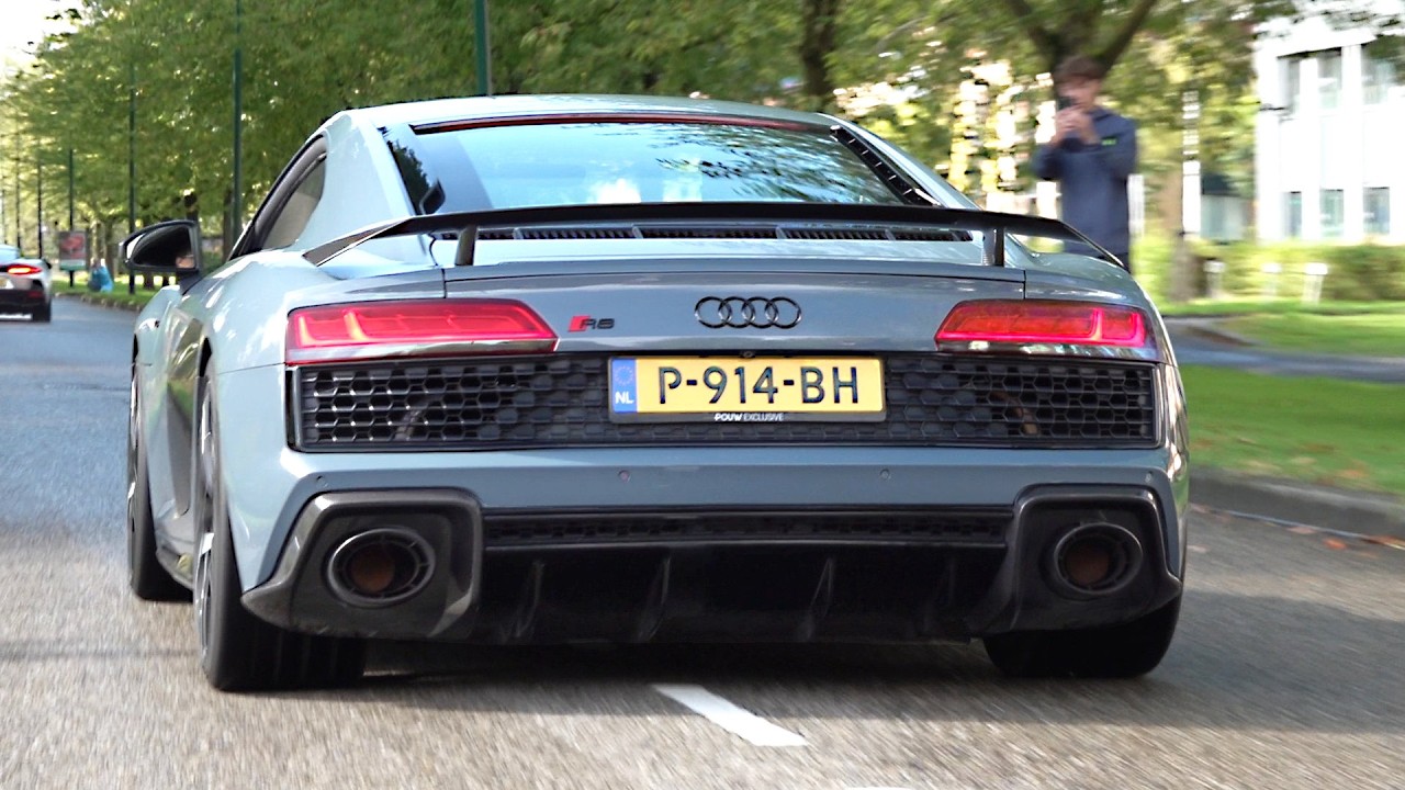 Audi R8 V10 performance showcases powerful sound and speed