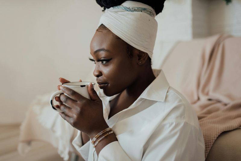 10 habits people with peaceful lives share