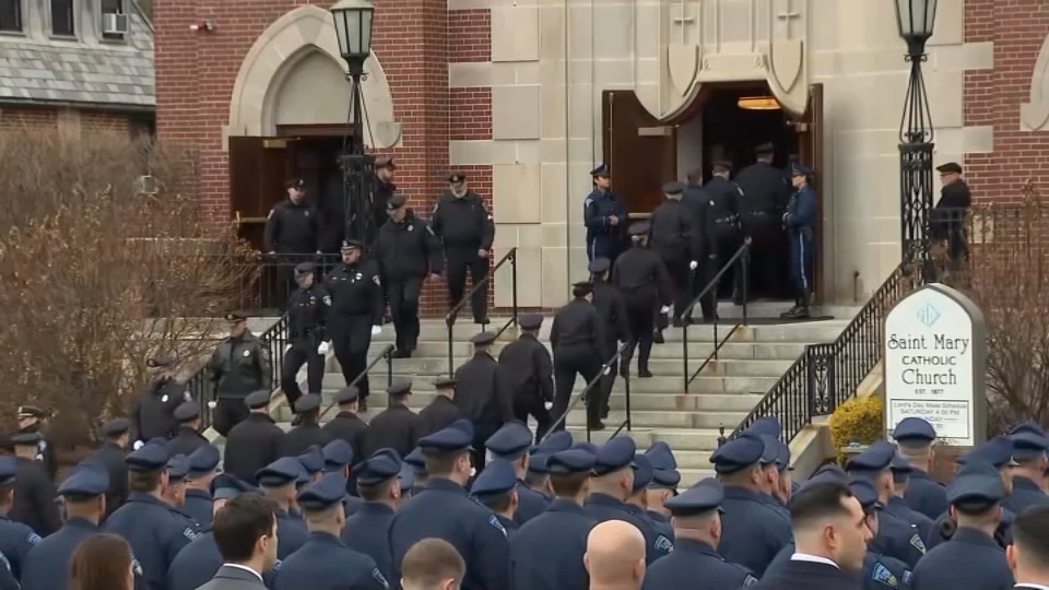 Fallen Uxbridge police officer to be laid to rest today