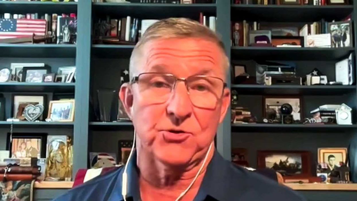 Michael Flynn warns Trump about to fall into a liberal trap