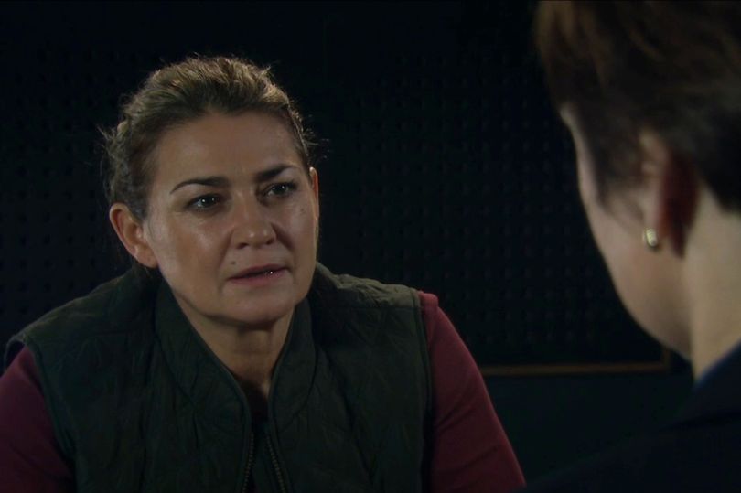 Emmerdale fans 'only just realising' Moira Dingle actress dated co-star ...