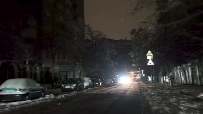 Drive through Kyiv’s blackout after Russian strikes hit power grid