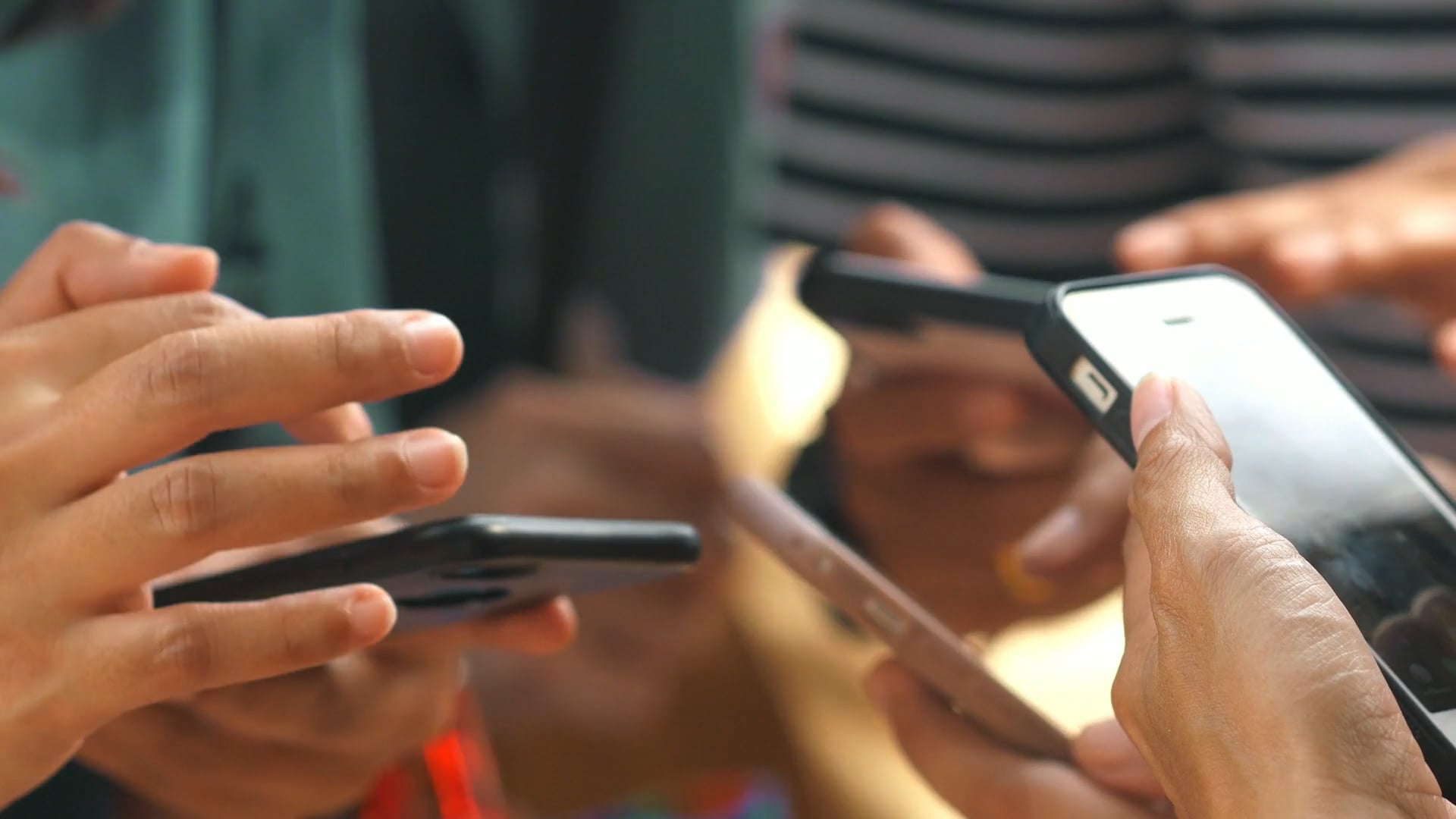 Claim Social Security at 62 or wait until 70: TikTok vs financial advisers