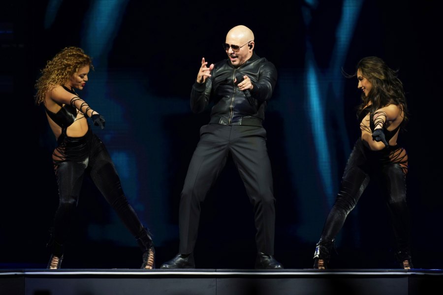 Pitbull to perform in Hartford this summer