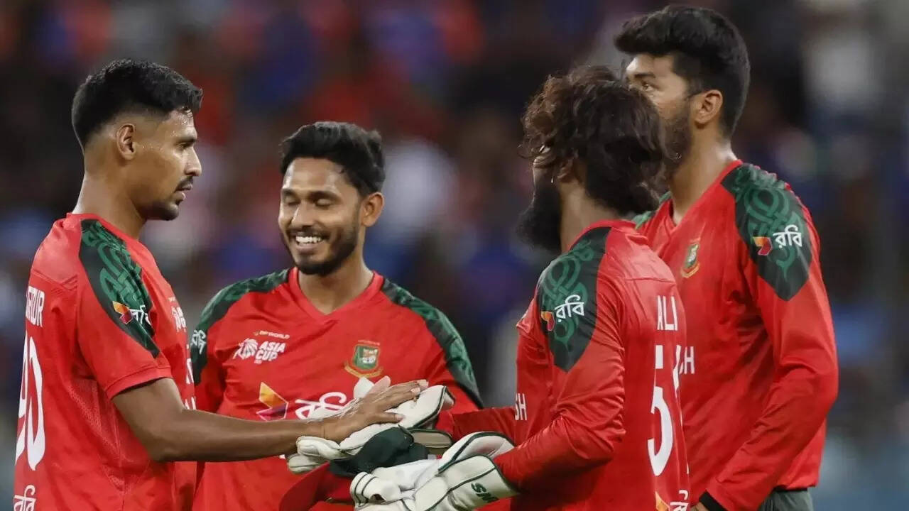 Bangladesh cricket crisis: BPL at risk as players demand public apology ...