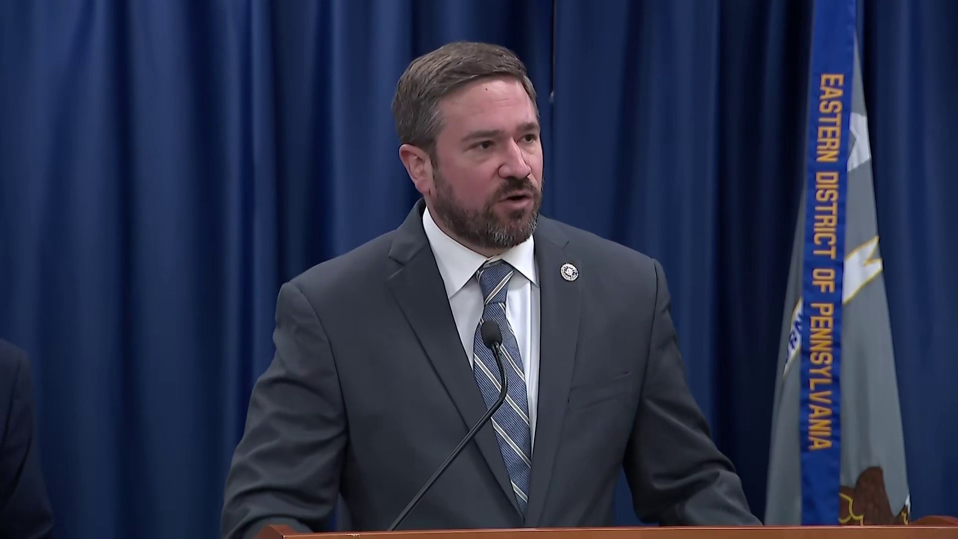 FBI announces charges against individuals in college basketball bribery ...