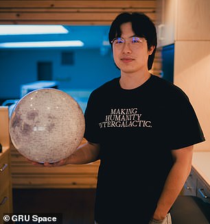 Room with a view: Moon to get first lunar hotel by 2032 with stays ...